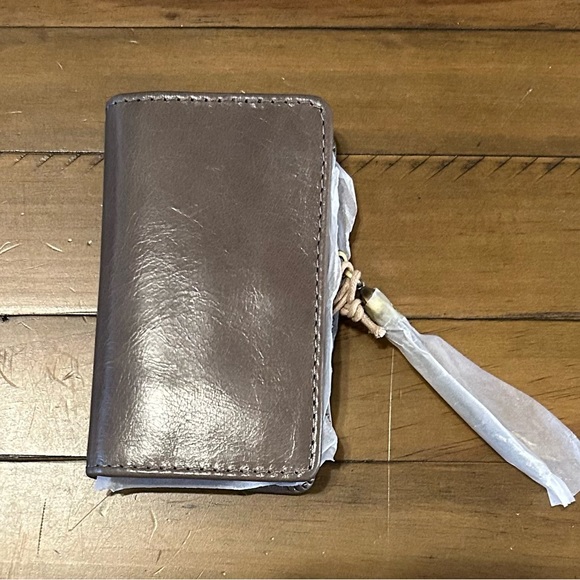 HOBO | Bags | Hobo Leather Fold Wallet | Poshmark